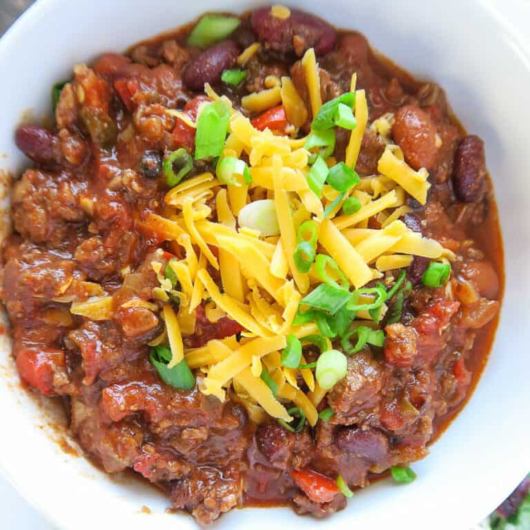 The Best Slow-Cooker Chili {3 Meat 3 Bean Chili} - That's Deelicious!